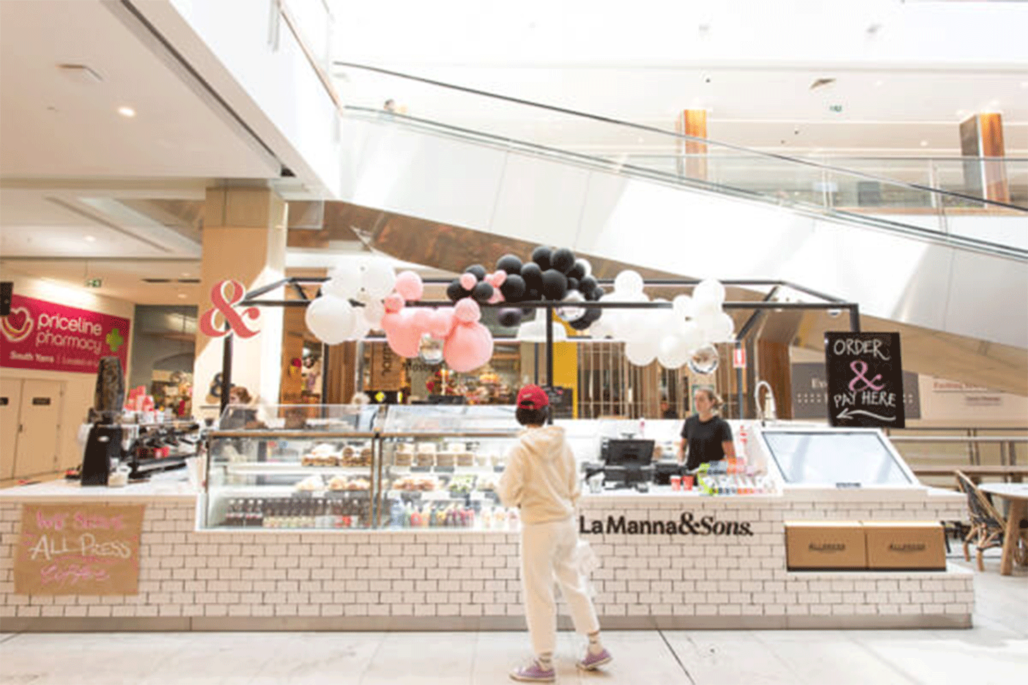 LaManna & Sons Espresso - 670 Chapel